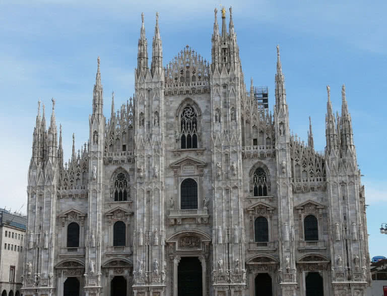 Top 10 most amazing churches in the world - The Mysterious World