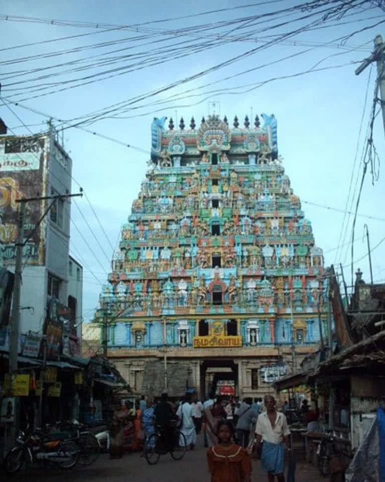 10 Largest Hindu Temples In The World - The Mysterious World