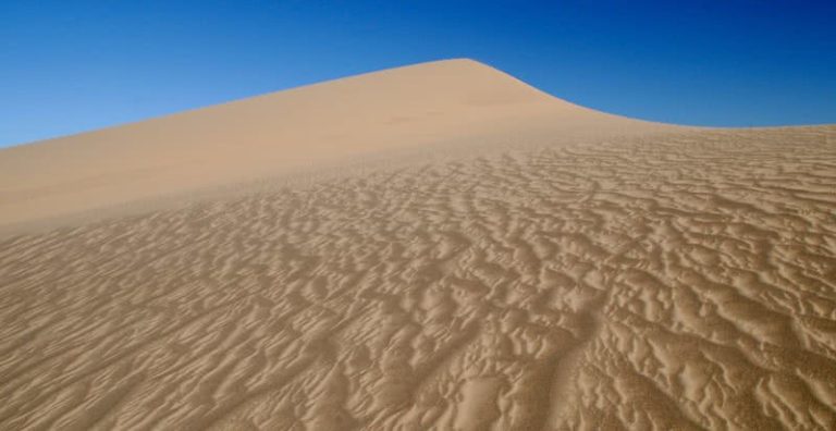 Top 10 Most Beautiful Deserts In The World - The Mysterious World